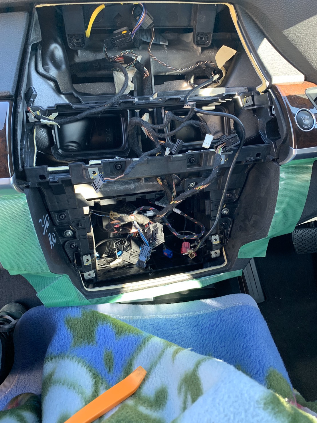 BMW X5（E70）CICナビ に アンドロイド ナビ取付け | 有)トップトレーディング